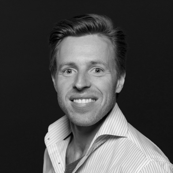 AO Innovation Translation Center team